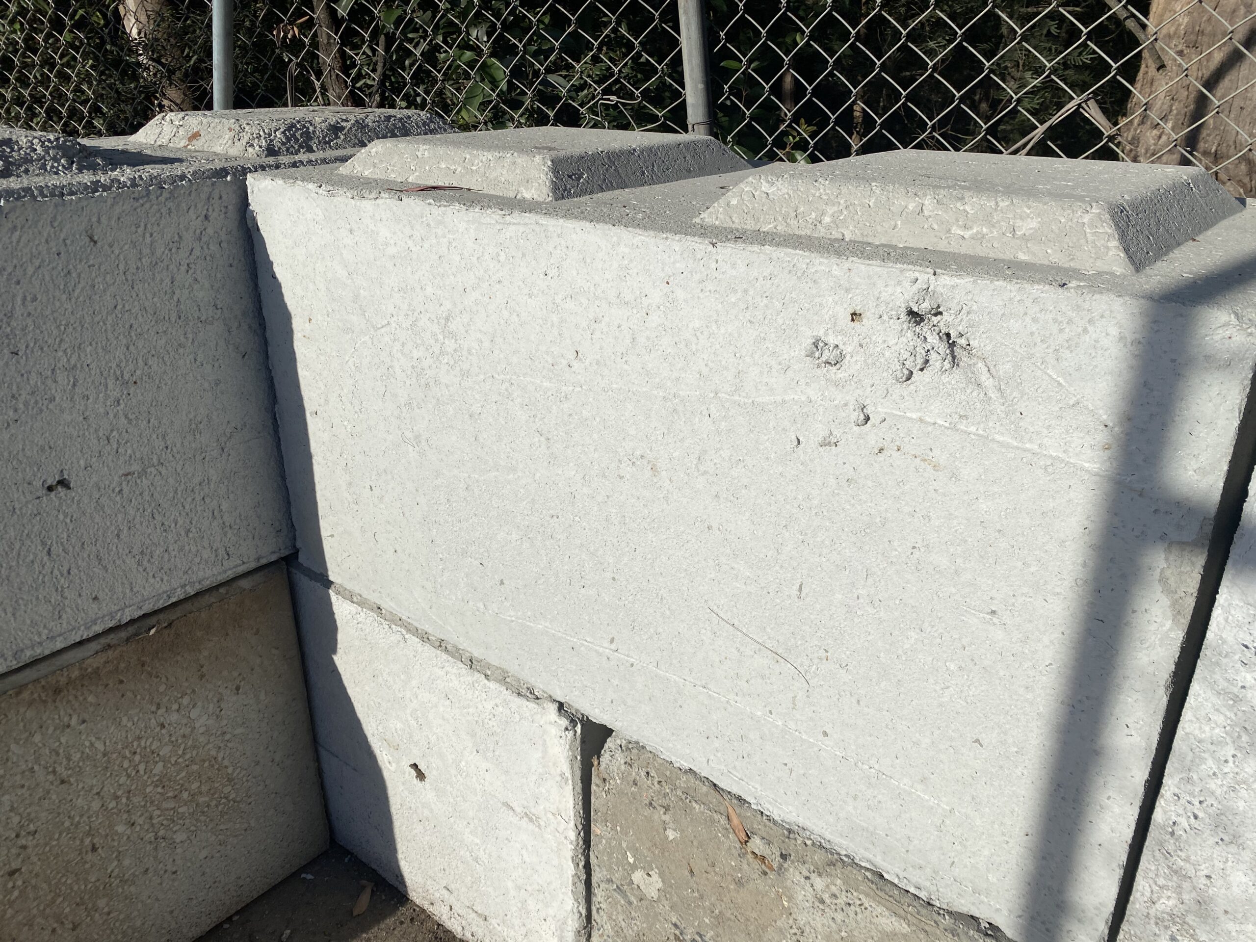 Tonne Interlocking Concrete Blocks 1200x600x600mm Shantana Landscape